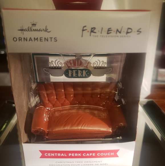 Hallmark | Holiday | Hallmark Friends Tv Show Central Perk Cafe Couch ...